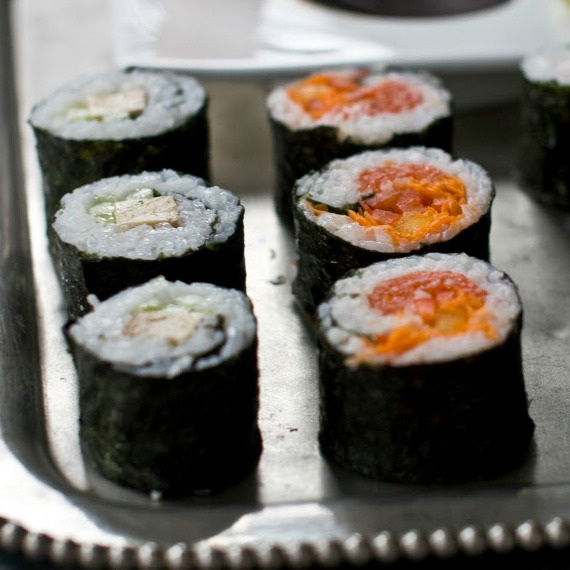 Sushi speed-eating contest